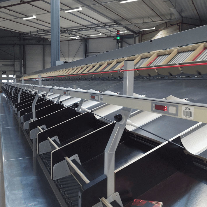 Tilt-tray sorting system - Joloda Hydraroll - for baggage / for airport
