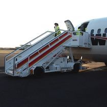 EINSA - EQUIPOS INDUSTRIALES DE MANUTENCIÓN: Runways, Taxiways - Ground ...