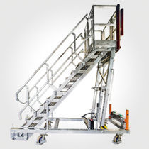 Aircraft stairs - All the aeronautical manufacturers
