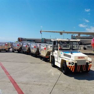 Towing tractor - TA-6 - EINSA - EQUIPOS INDUSTRIALES DE MANUTENCIÓN ...