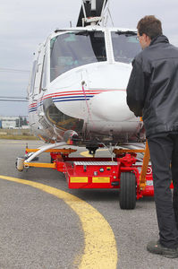 Towing tug - V1030 - Helitowcart - for helicopter / electric / towbarless