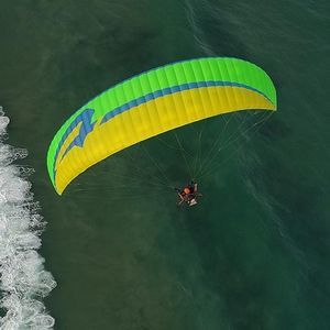 Performance paramotor wing - Thrust V - APCO - intermediate / beginner ...