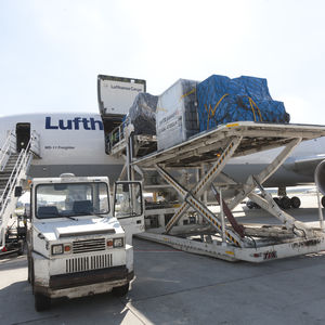 Airport high loader - All the aeronautical manufacturers - Videos