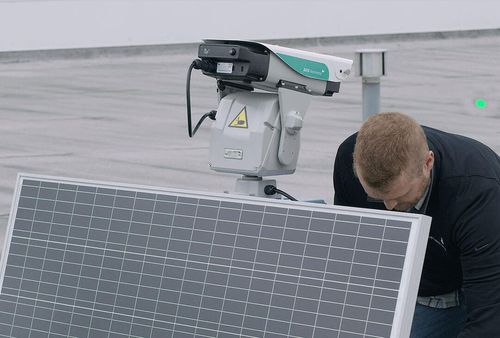 Bird repellent with laser - AVIX Autonomic Mark II - BIRD CONTROL GROUP ...