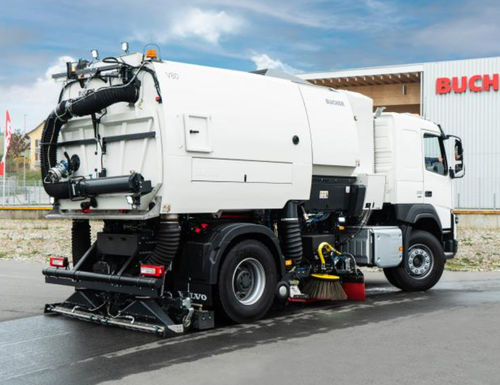 Airport sweeper - MaxPowa V80 rear suction - BUCHER MUNICIPAL - ride-on