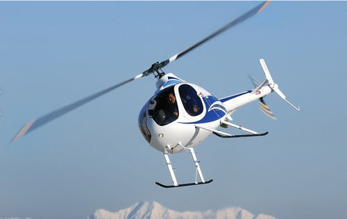 3 - 5 Pers. helicopter - Syton AH 130 - ALPI AVIATION s.r.l ...