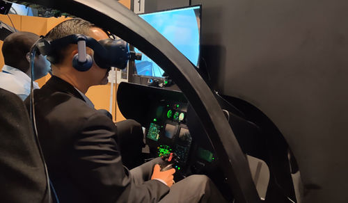 Flight simulator - UTD - FlightSafety International - training / cockpit