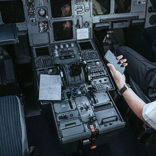 Management software - AeroDocs - Viasat - control / process / for airplane