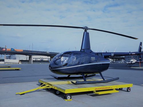 Helicopter transporter - Main Line Helicopter LLC - for airport