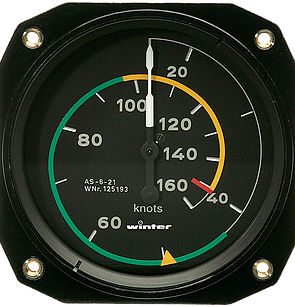 Aircraft airspeed indicator - 6 FMS 4 - Winter - analog