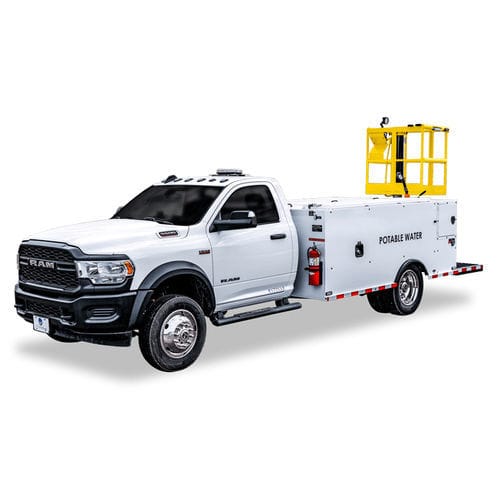 Self-propelled potable water truck - SPW-500 - Stinar LLc. - with lift ...