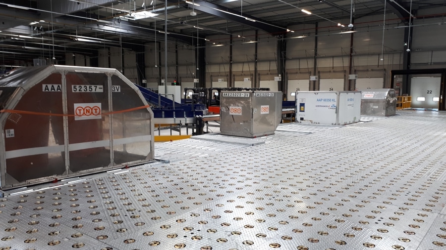 Product in the spotlight: Castor Deck - Industrieweg 2, 5731 HR Mierlo ...