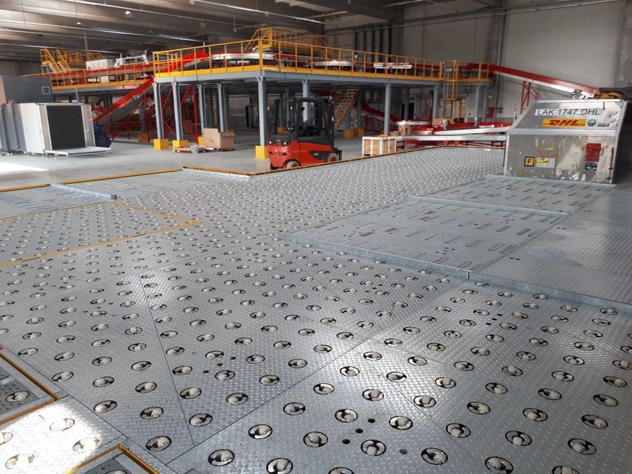 Product in the spotlight: Manual Roller Deck (System Level 508 ...