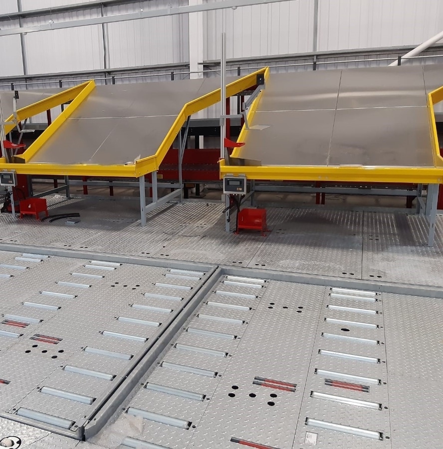 ULD Handling System at DHL Express in Glasgow (GLA) - Industrieweg 2 ...