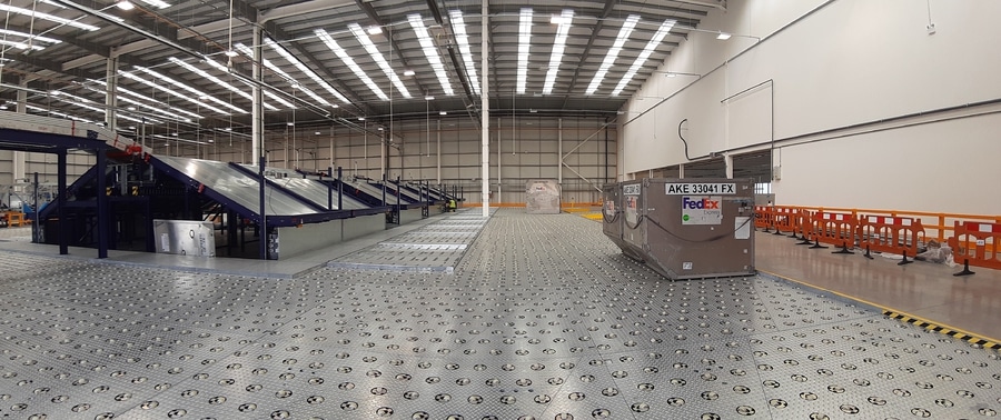 FedEx United Kingdom, London Heathrow Transit Hub - Industrieweg 2 ...