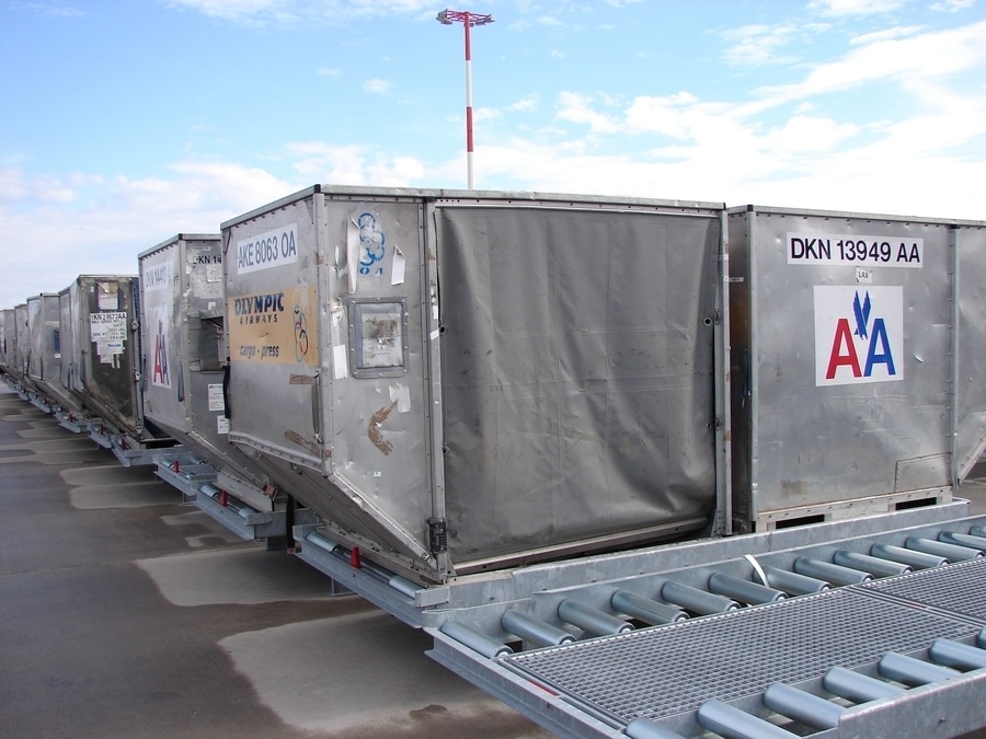 Product in the spotlight - ULD container storage decks - Industrieweg 2 ...