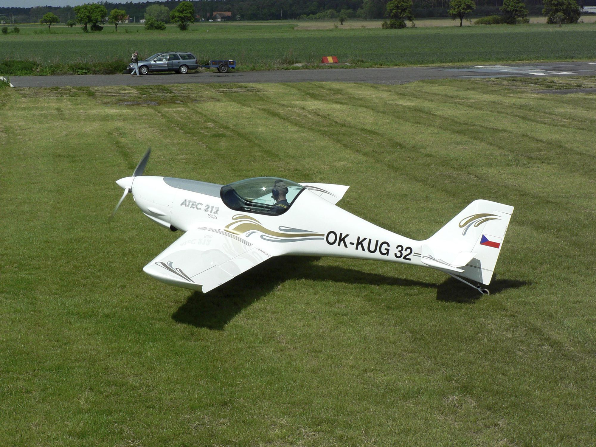 ULM monoposto - 212 SOLO - Atec v.o.s. - con motore a quattro tempi ...