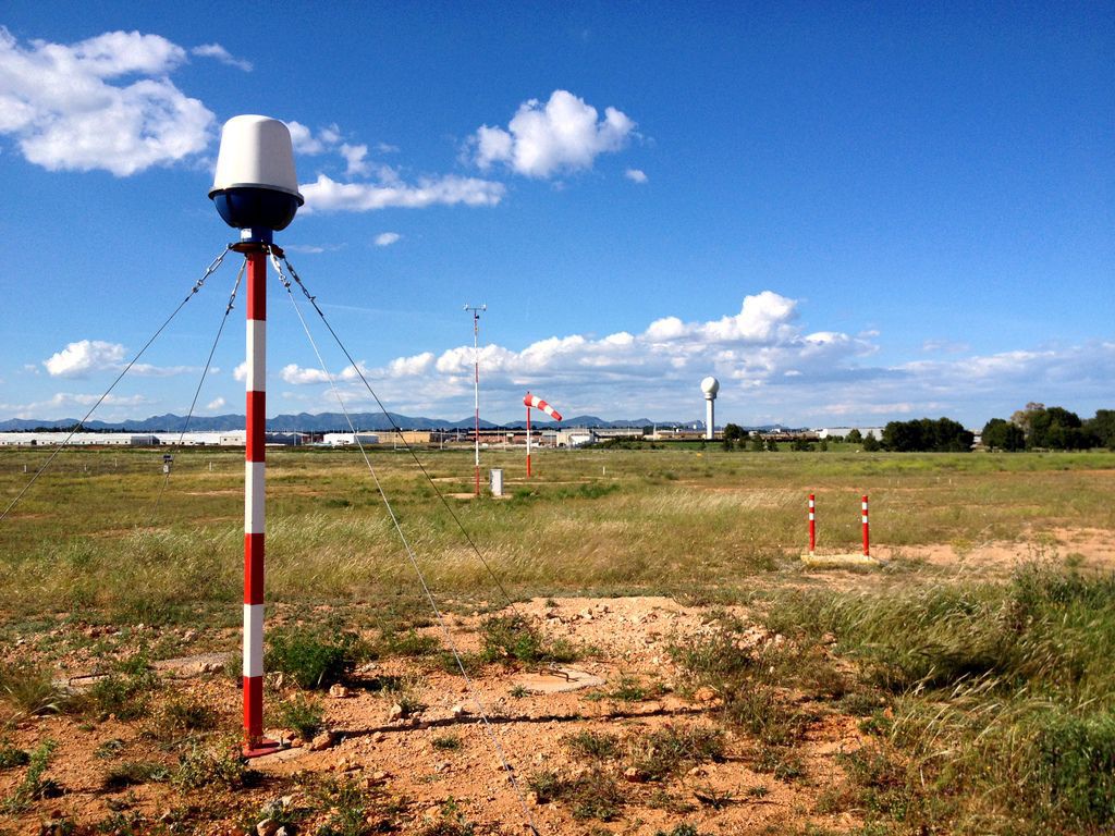 監視レーダー - AdvanceGuard® - Navtech Radar - 気象 / 空港用