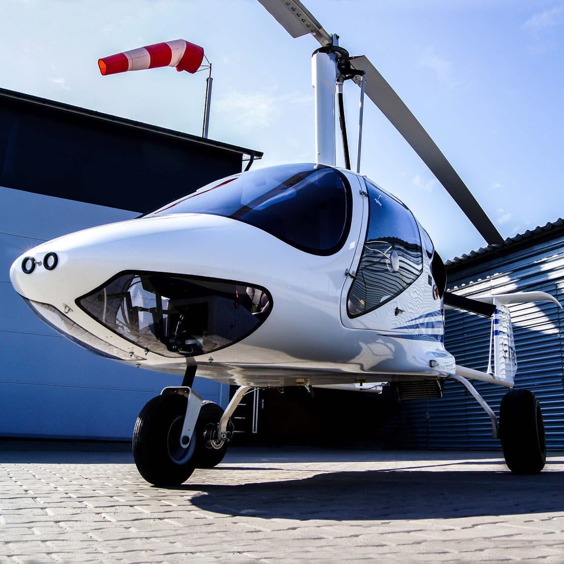 Girocóptero de 3 lugares - TAURUS - Aviation Artur Trendak - com motor ...