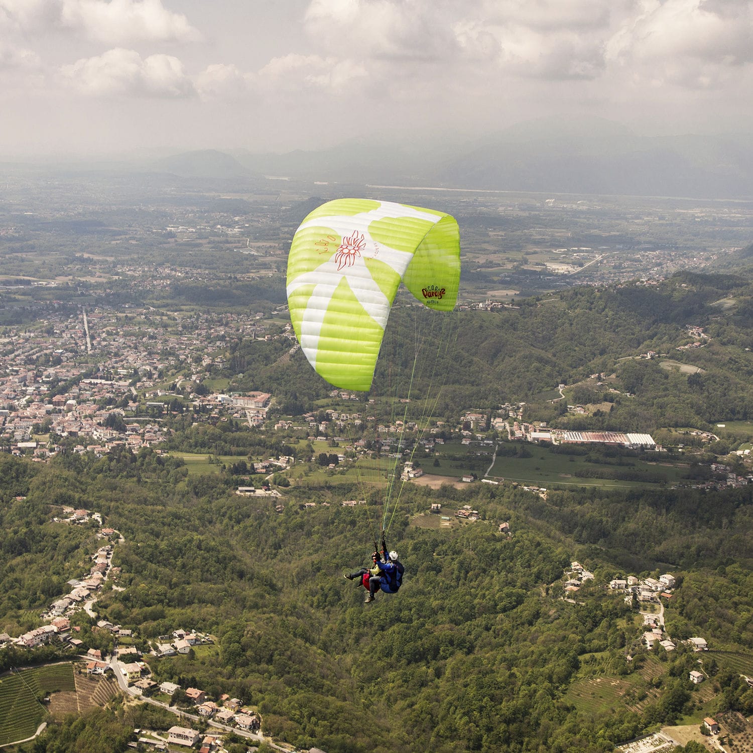 Parapente performance - Parus² - Icaro paragliders - de montanha / de ...