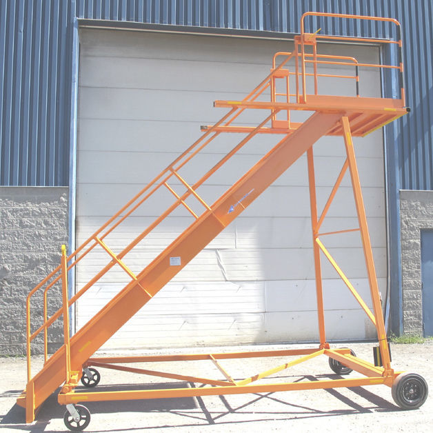 Escada de acesso - ACCESSAIR Systems - de embarque / móvel / de arrasto