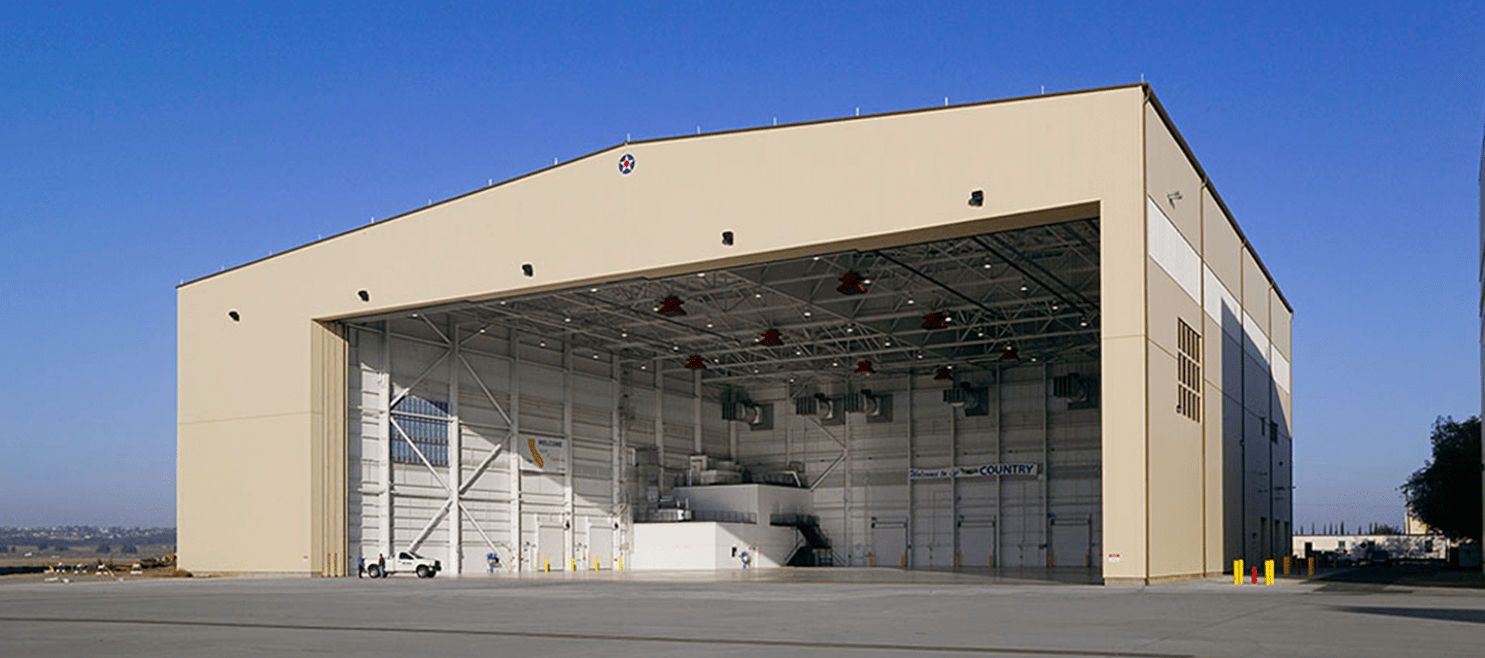 Hangar para avião - March Air Reserve Base C-17 - Heavy Structures ...