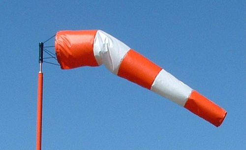 Biruta para aeroporto - 18" X 96" - Windsok - com mastro