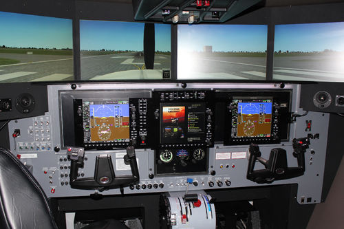 Simulador de voo - AMS - Redbird Flight Simulations - para treinamento / com cockpit fechado