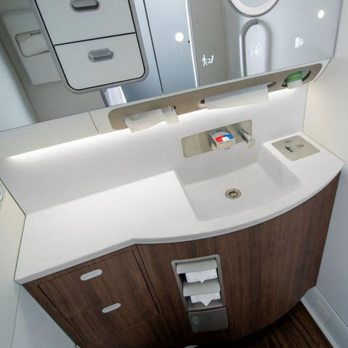 Banheiro para avião - SmartLav - Safran Cabin